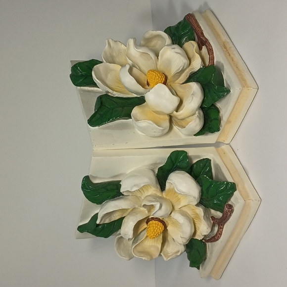 CBK LTD | Accents | Vtg Magnolia Flower Leaves Bookends Set Of 2 995 ...